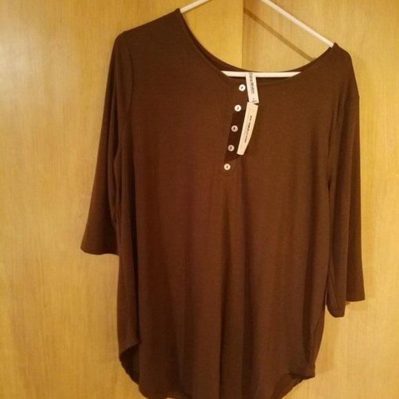 Zenana Outfitters | Tops | Brown Half Sleeve Button Up Top | Poshmark